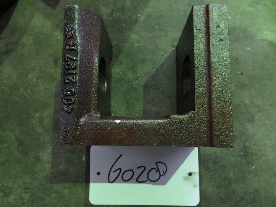 DEUTZ SBA 6M 628 (ROCKER ARM BRACKET/04079788) Spare Part - POOL TRADING