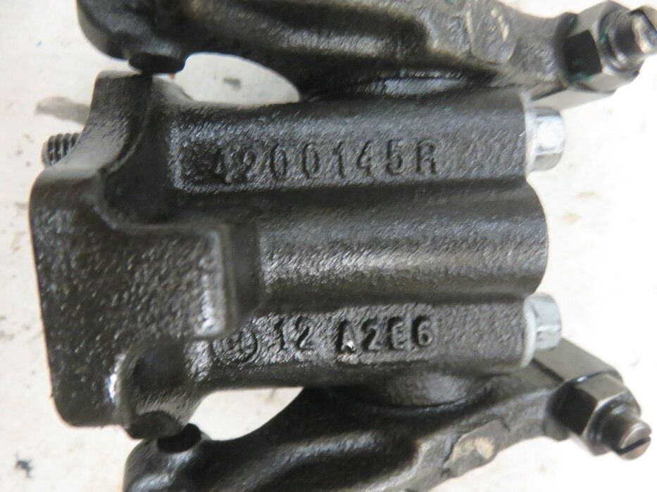 VOLVO PENTA D7 (SET CYLINDER HEAD PARTS) - POOL TRADING