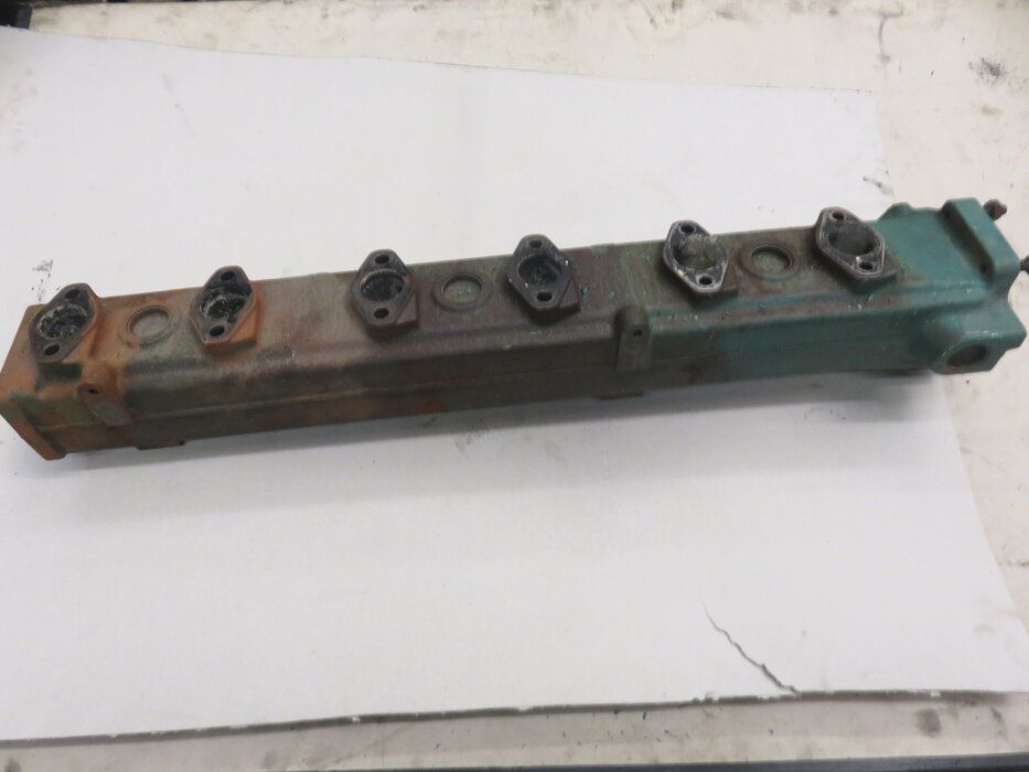 VOLVO PENTA D7 (EXHAUST MANIFOLD/3587175) Spare Part - POOL TRADING