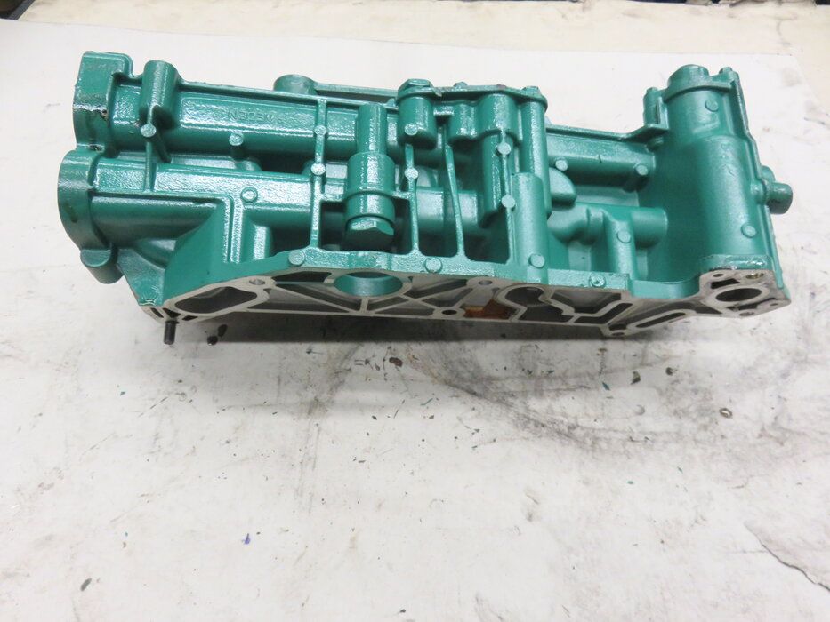 VOLVO PENTA D13B,D13C (OIL FILTER HOUSING/22093983) Spare Part - POOL ...