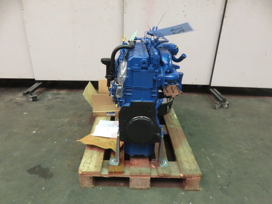 DETROIT DIESEL 638 Diesel Engine - POOL TRADING