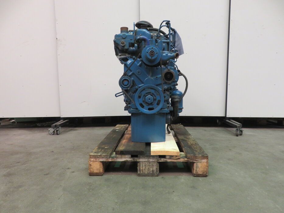 SISU / VALMET 420 DSRG Diesel Engine - POOL TRADING