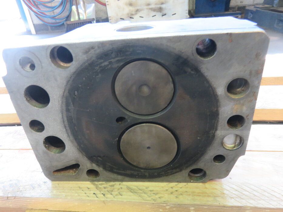 MAN D28 V (CYLINDER HEAD/51.03101-6773) Spare Part - POOL TRADING