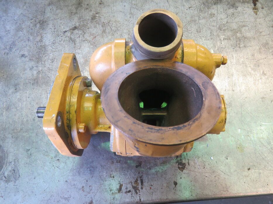 CATERPILLAR C12 (RAW WATERPUMP) Spare Part - POOL TRADING