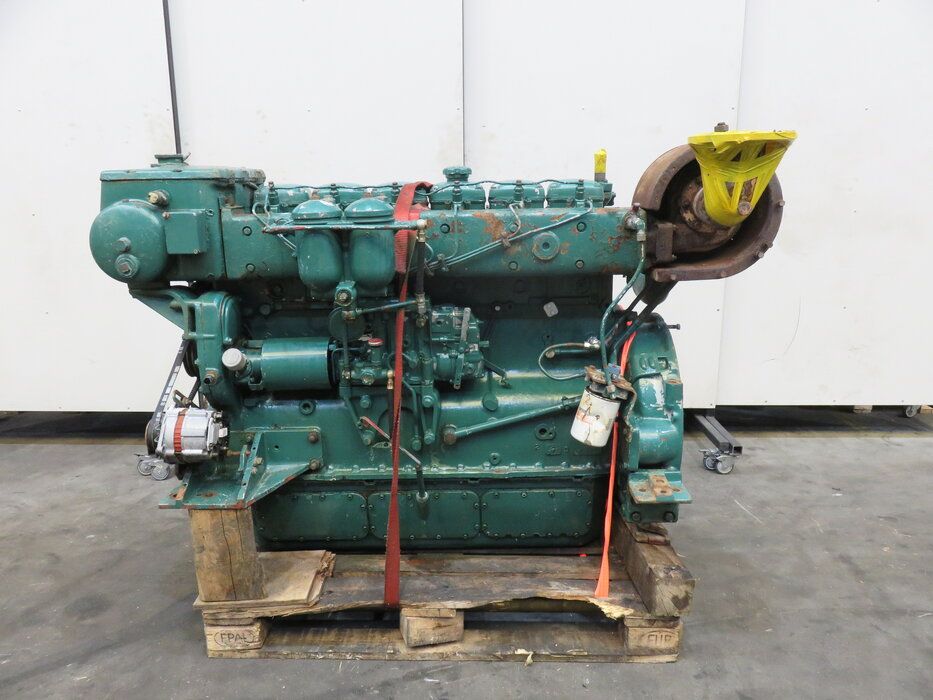 VOLVO PENTA TAMD 100 A Diesel Engine - POOL TRADING