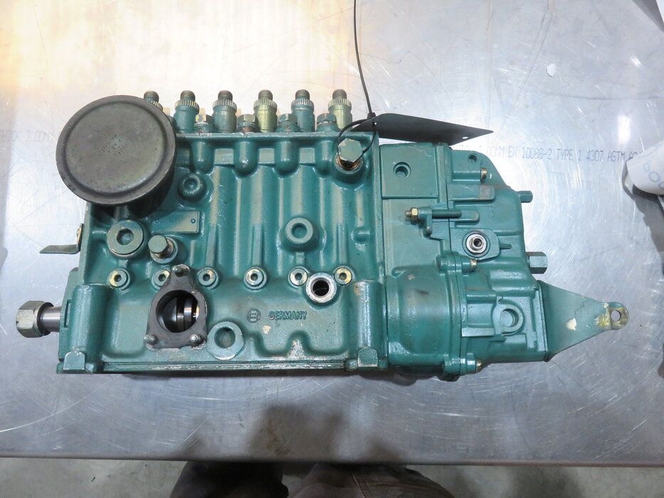 VOLVO PENTA TD120FC / TAMD 122A (FUEL INJECTION PUMP) - POOL TRADING