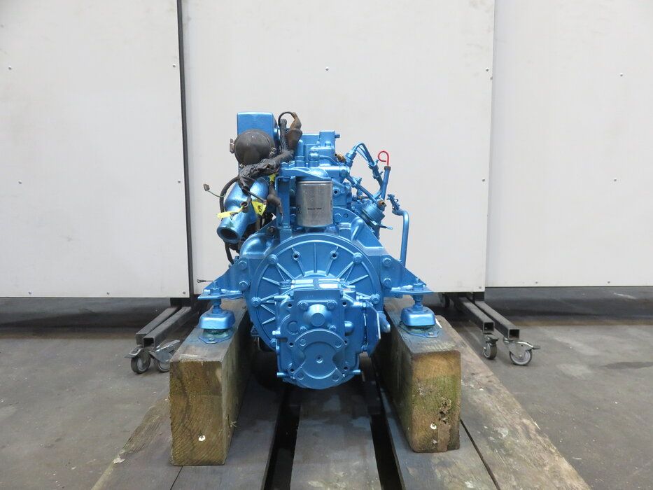 PERKINS PERAMA M30 Diesel Engine - POOL TRADING
