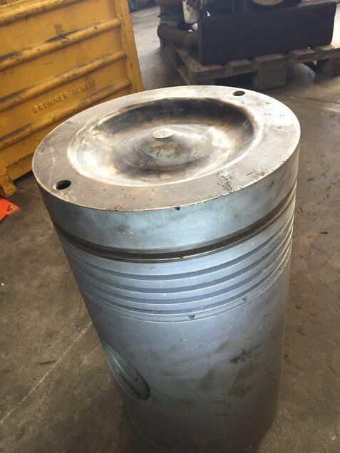 DEUTZ RBV 6/8 M 545 (PISTON/ NO STEEL INSERT) - POOL TRADING
