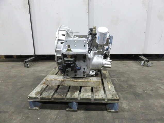 ZF 360A Used Gearbox - POOL TRADING