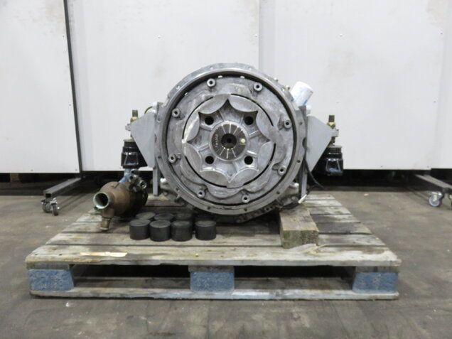 ZF 360A Used Gearbox - POOL TRADING